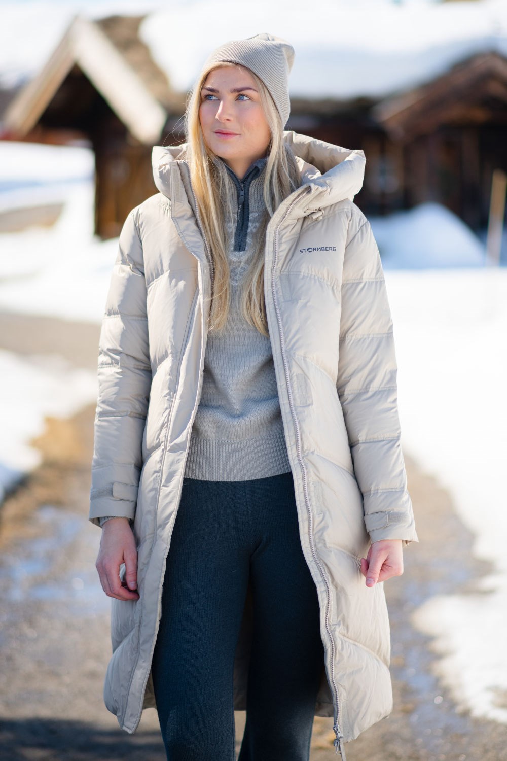 Longyearbyen resirkulert lang dunparkas dame - beige | Stormberg